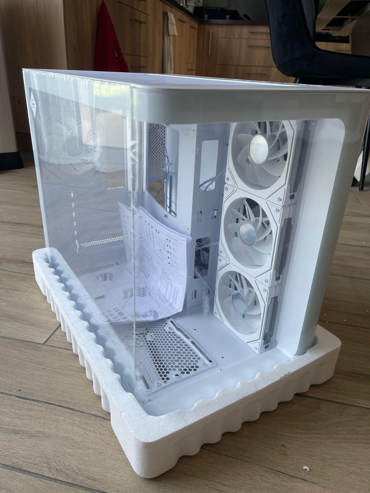 AeroCool P500C - Noir - Boîtier PC AeroCool sur Materiel.net